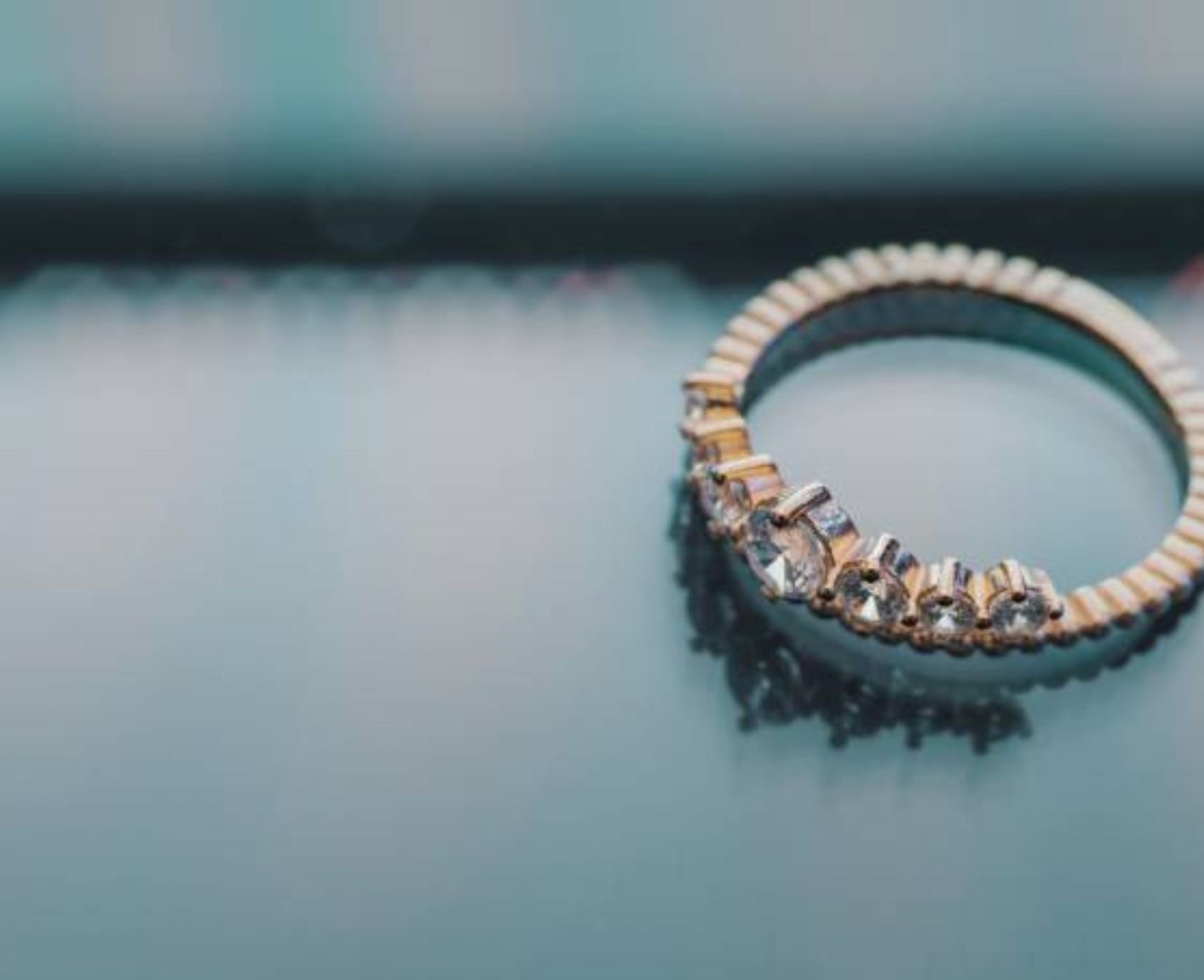 What is an eternity ring, when do you get one, and how do you wear it ...
