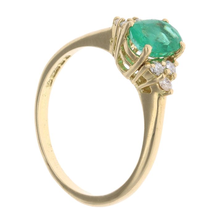 Emerald Rings – Free UK Delivery | Ramsdens Jewellery