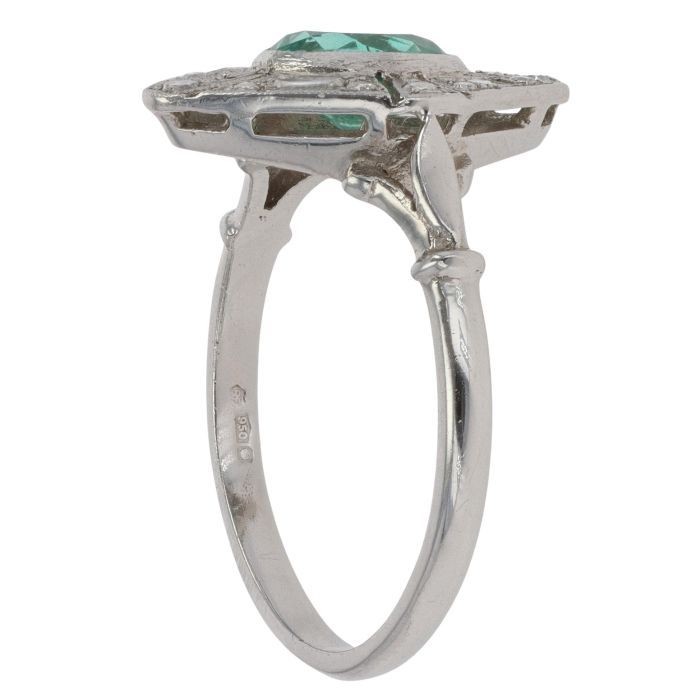 Emerald Rings – Free UK Delivery | Ramsdens Jewellery