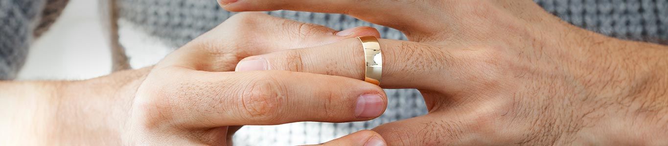 Men’s Rings UK – Free Standard UK Delivery | Ramsdens Jewellery