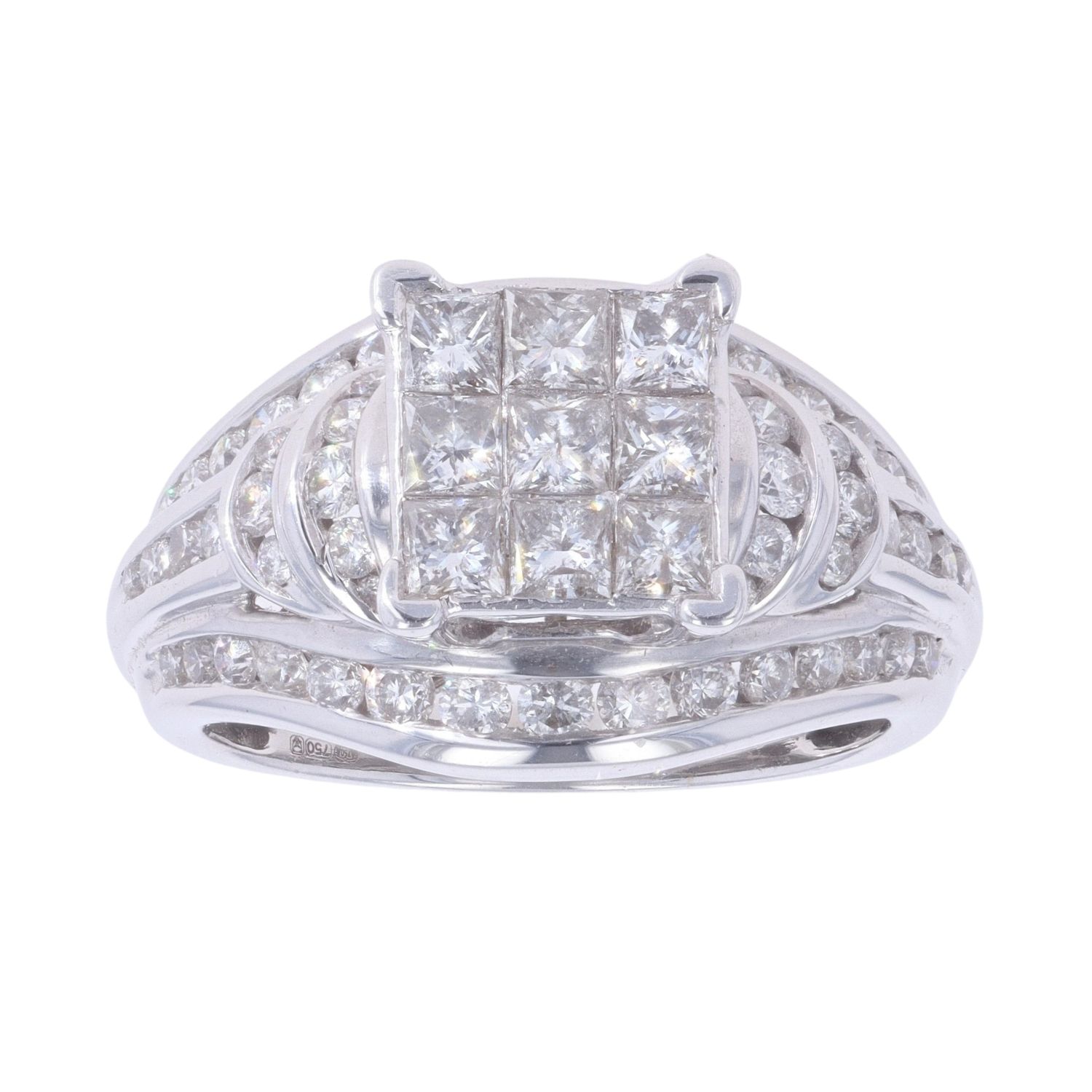 18ct White Gold 2.00ct Brilliant And Princess Cut Diamond Cluster Ring ...
