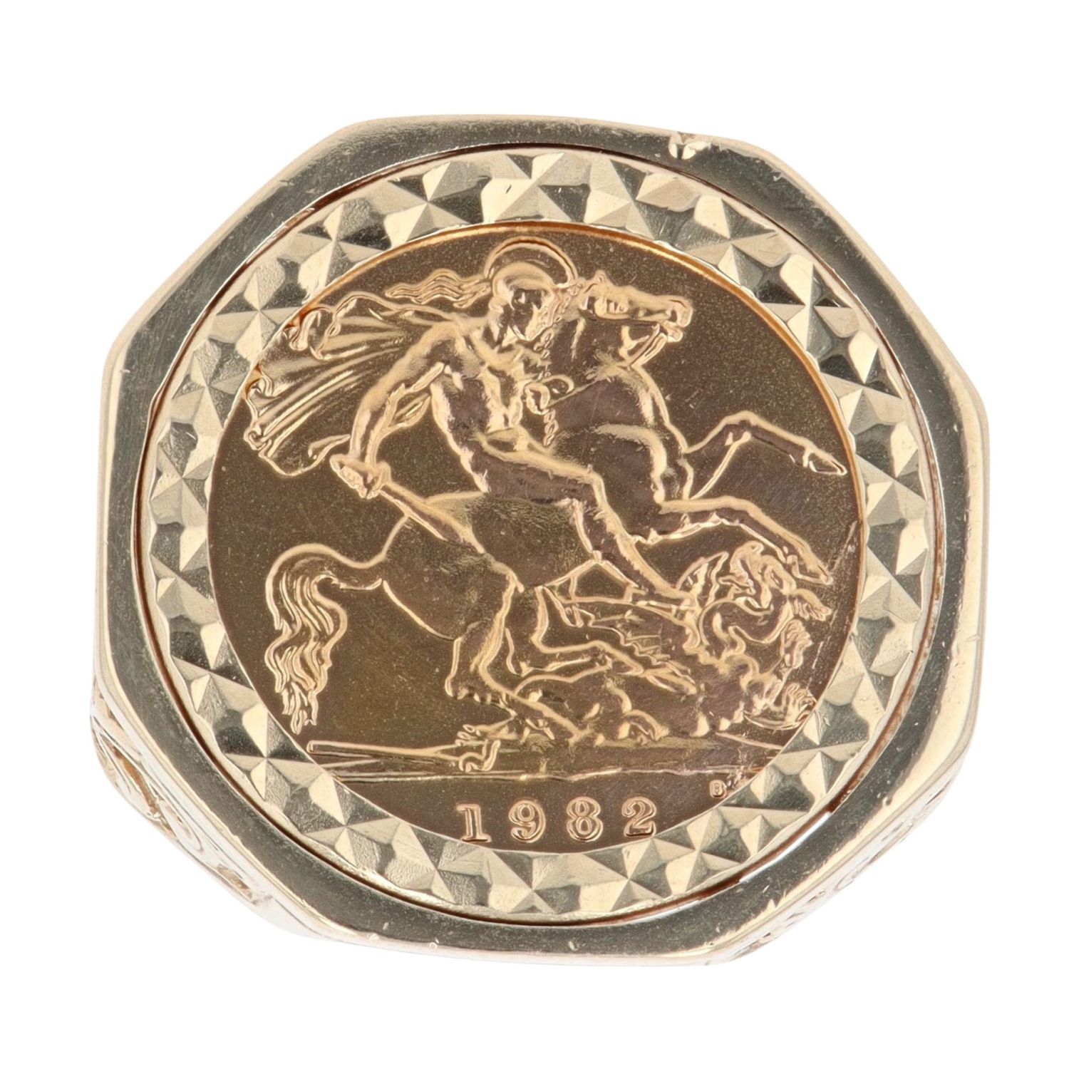 9ct Yellow Gold 1982 Elizabeth II Half Sovereign Coin Ring ...