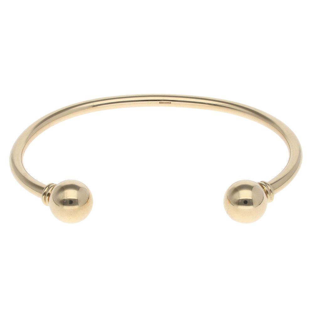 9ct Yellow Gold Torque Bangle RAMS195343356007 | Ramsdens Jewellery