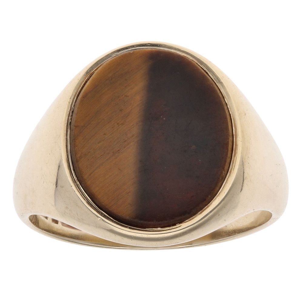 9ct Yellow Gold Tiger's Eye Signet Ring RAMS660354971016 | Ramsdens ...