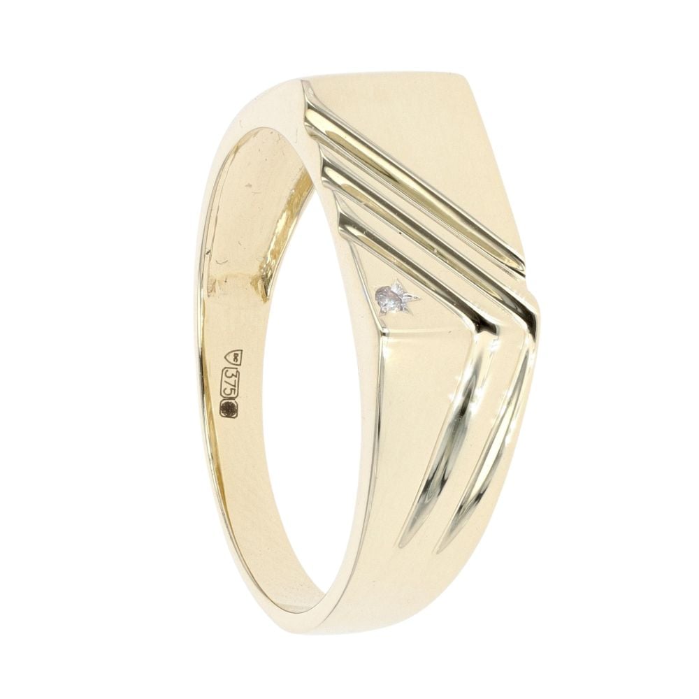 9ct Yellow Gold 0.02ct Diamond Signet Ring RAMS3870000010 | Ramsdens Jewellery