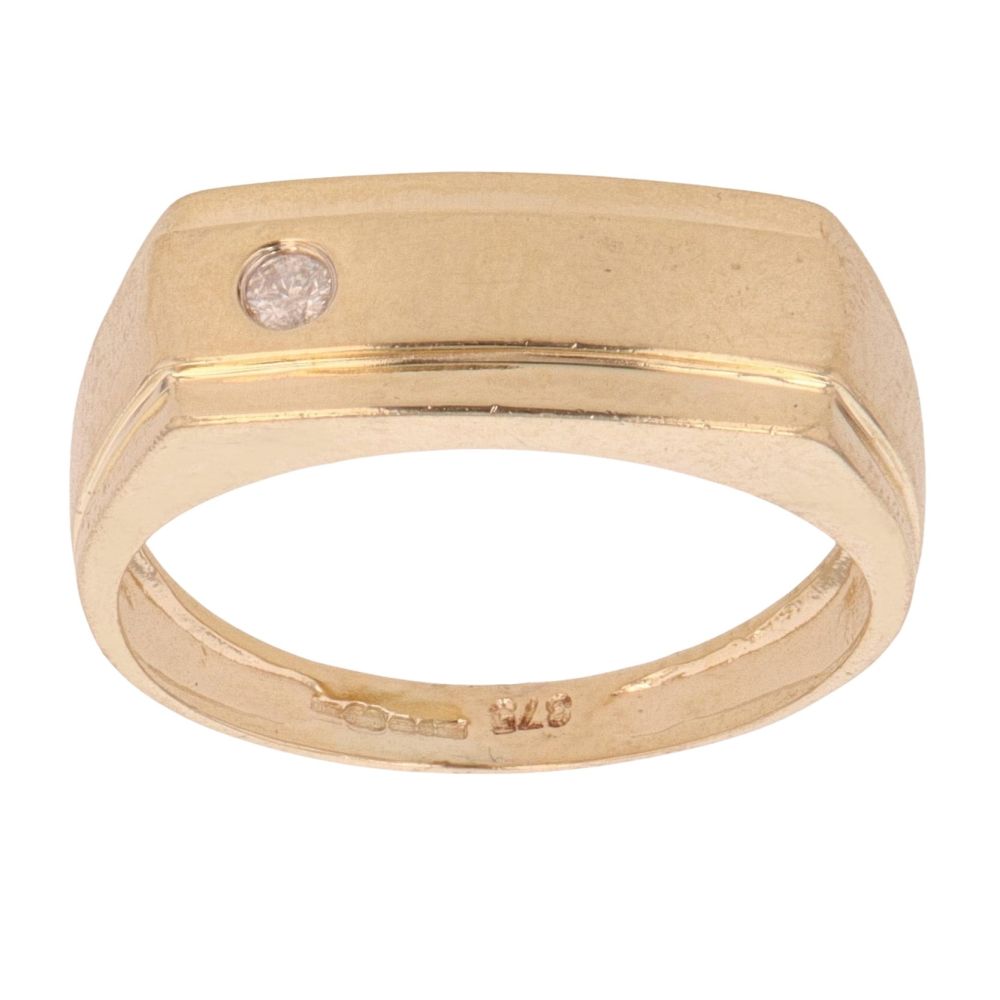9ct Yellow Gold 0.02ct Diamond Signet Ring RAMS654360829004 | Ramsdens Jewellery