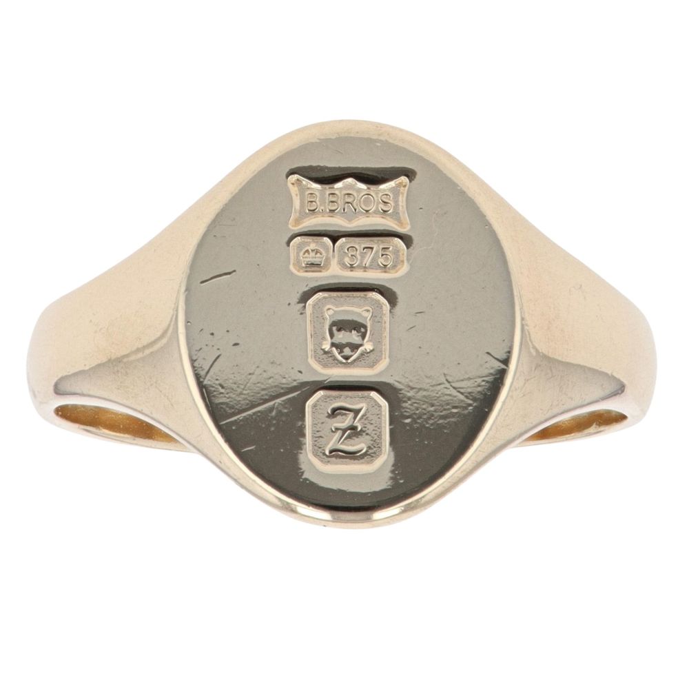 9ct Yellow Gold Hallmarked Signet Ring RAMS703350841008 | Ramsdens ...
