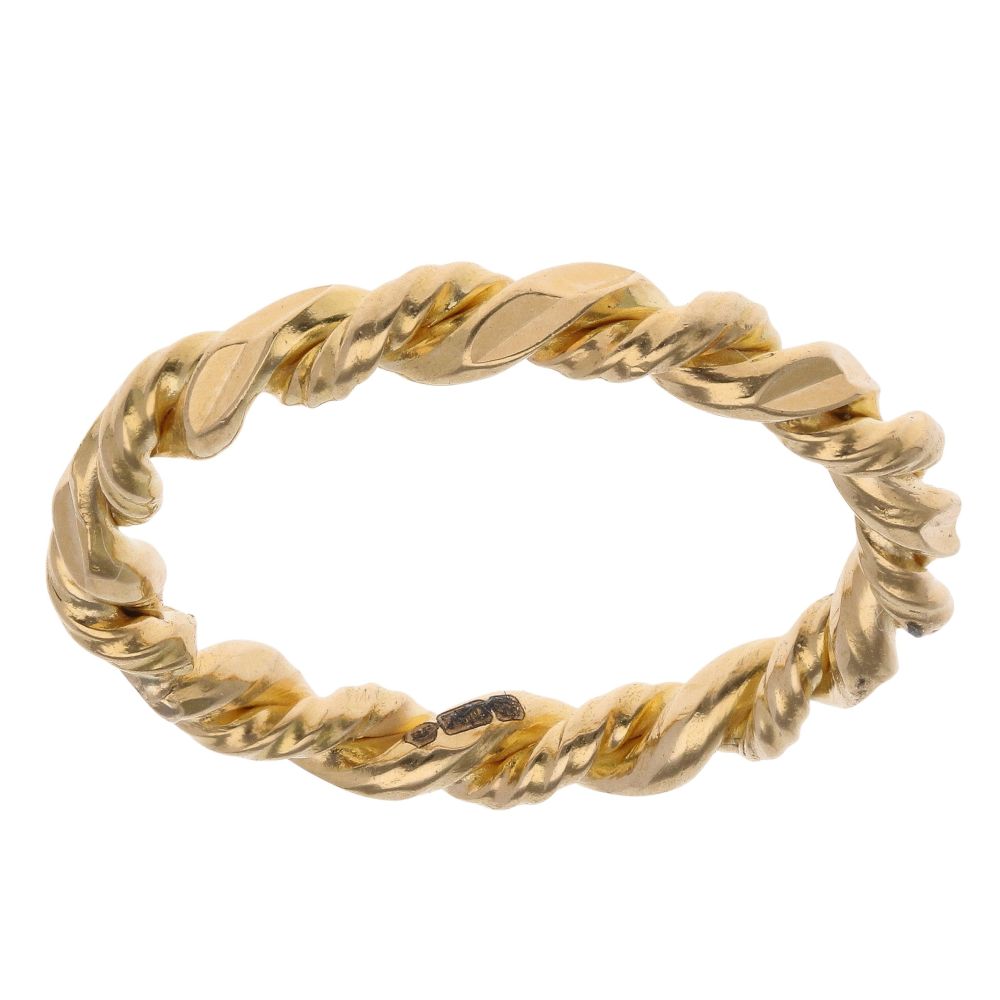 18ct Yellow Gold Twist Ring RAMS985353561007 | Ramsdens Jewellery