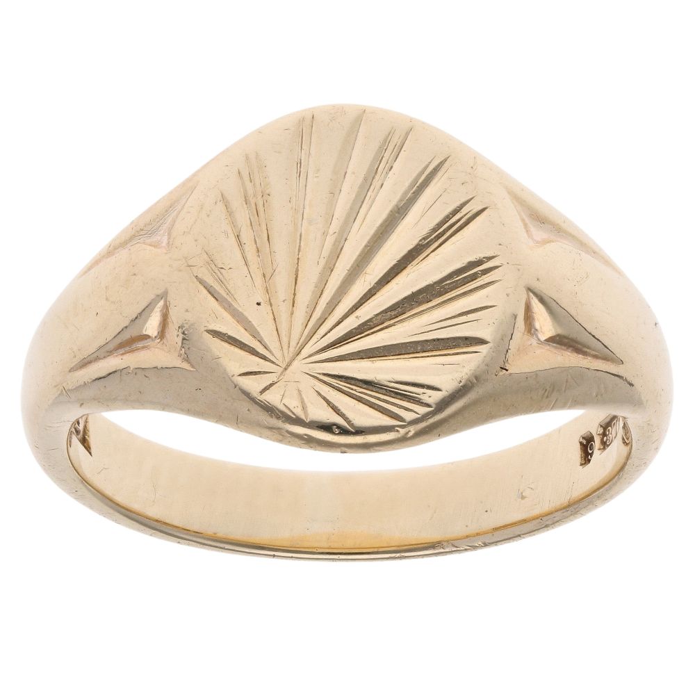 9ct Yellow Gold Patterned Signet Ring RAMS187348341005 | Ramsdens Jewellery