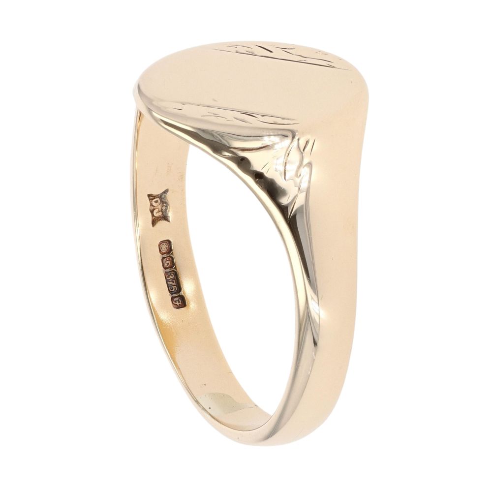 9ct Yellow Gold Patterned Signet Ring RAMS764327390006 | Ramsdens Jewellery