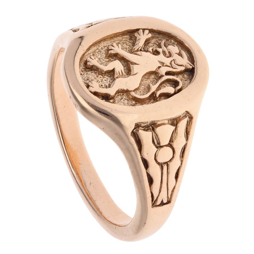 9ct Yellow Gold Rampant Lion Signet Ring RAMS999341523007 | Ramsdens ...